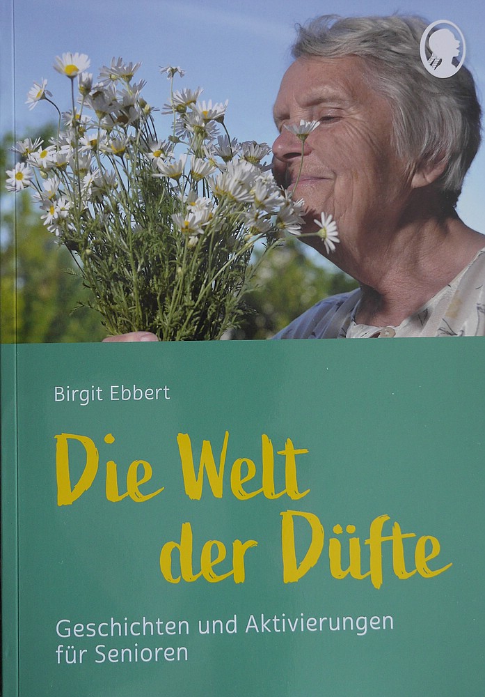 Vorlesegeschichten nicht nur für Seniorinnen & Senioren - Autorin Dr ...